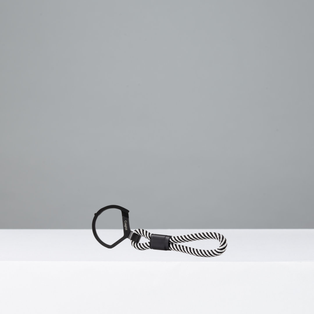 Black and White Split Ring